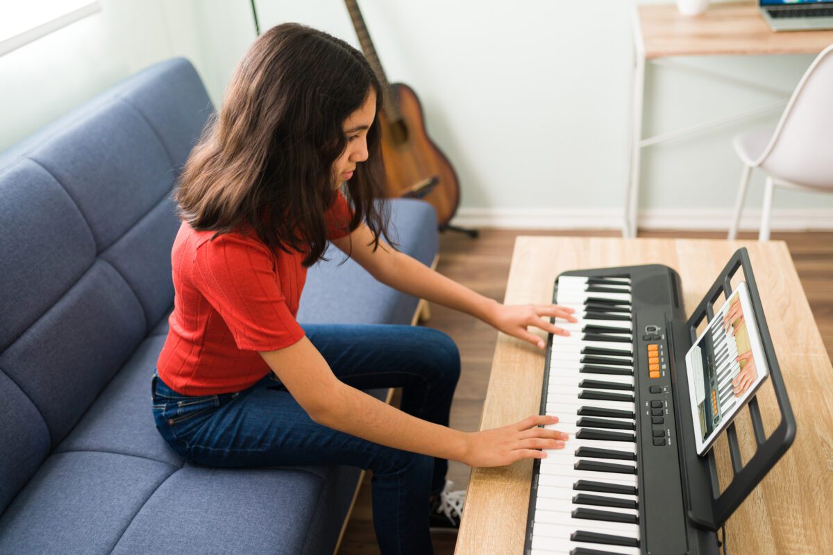 Piano And Keyboard Lessons In Pune Purvi Rankas Academy