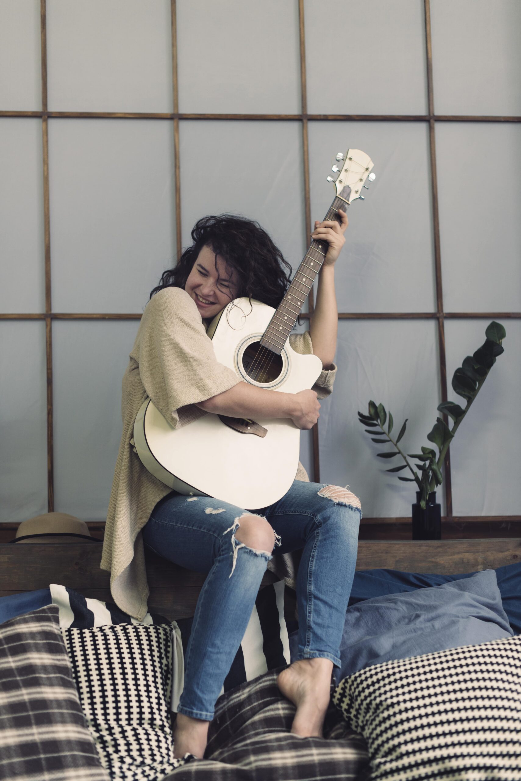 Guitar Lessons - Purvi Ranka"s Academy